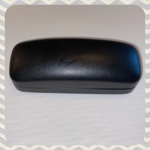 Nike | Accessories | Nike Glasses Case | Poshmark